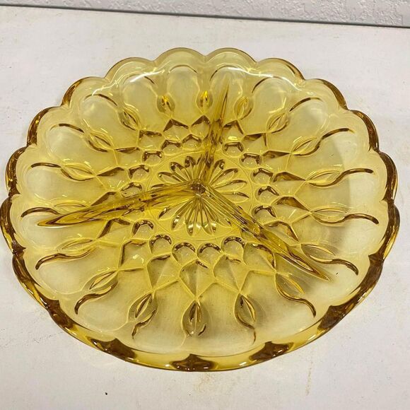Indiana Glass | Kitchen | Vintage Indiana Amber Glass Serving Dish 3 ...